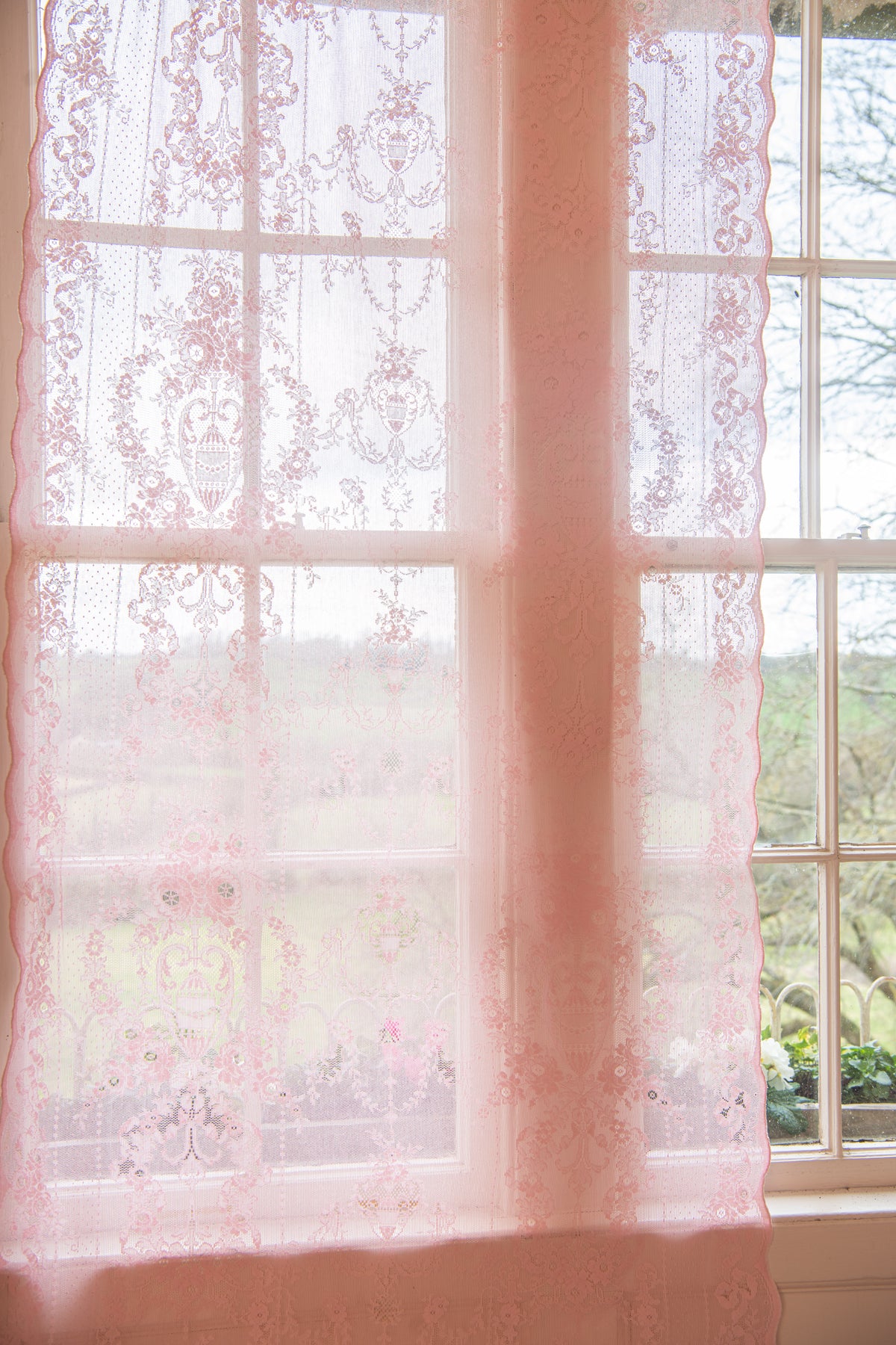Lace Panels – pearllowe